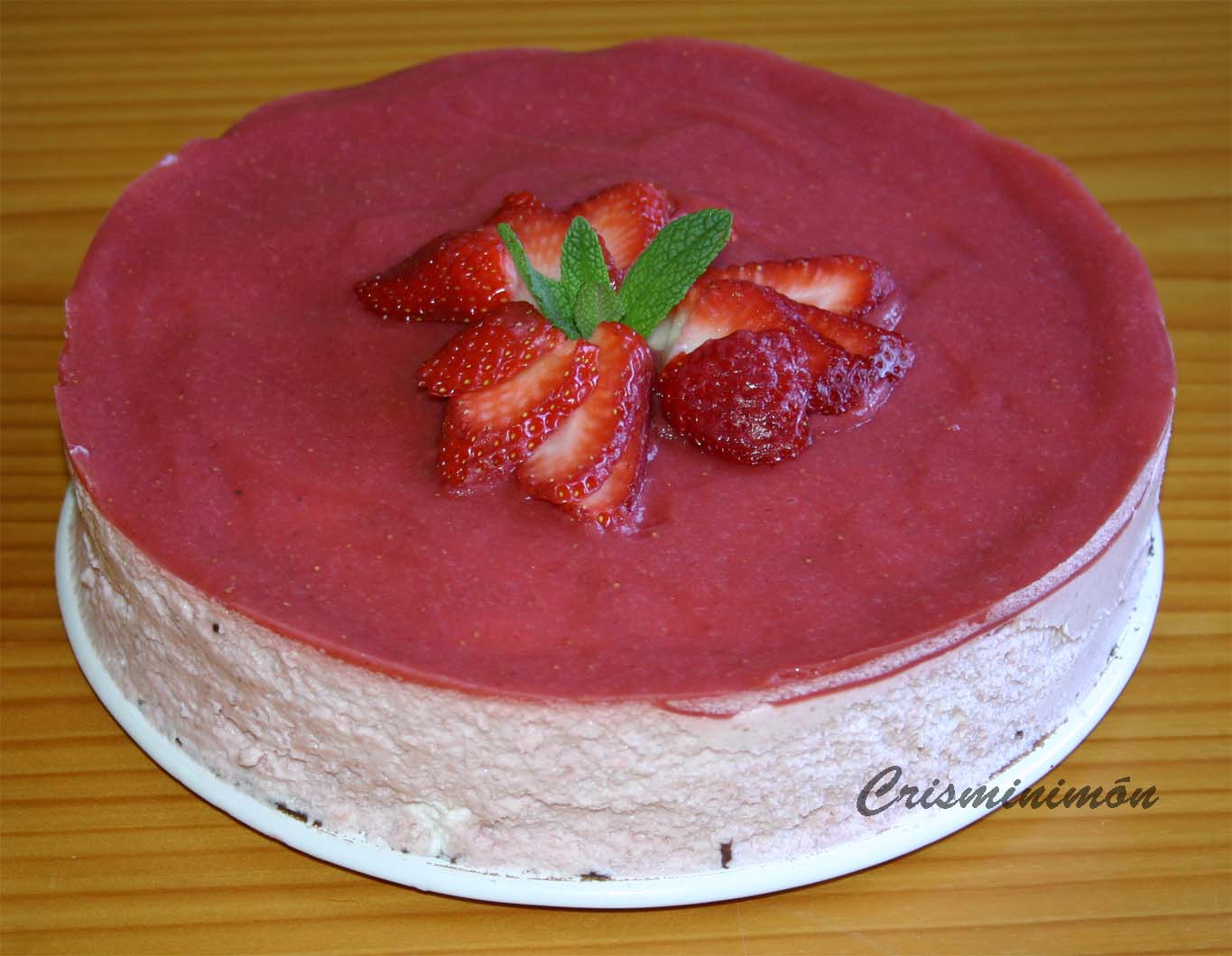 Delicies Culinaries Cris: Mousse de fresa con Brownie