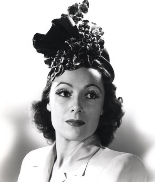 It's The Pictures That Got Small ...: THE FRIDAY GLAMOUR 15!