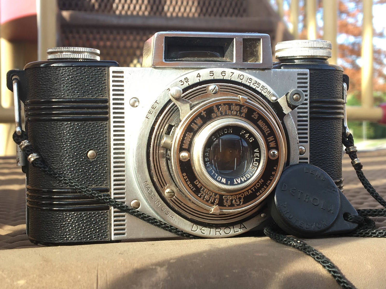 A Quirky Guy with a Camera: Dutch Date - Part 2: The Detrola Model HW ...