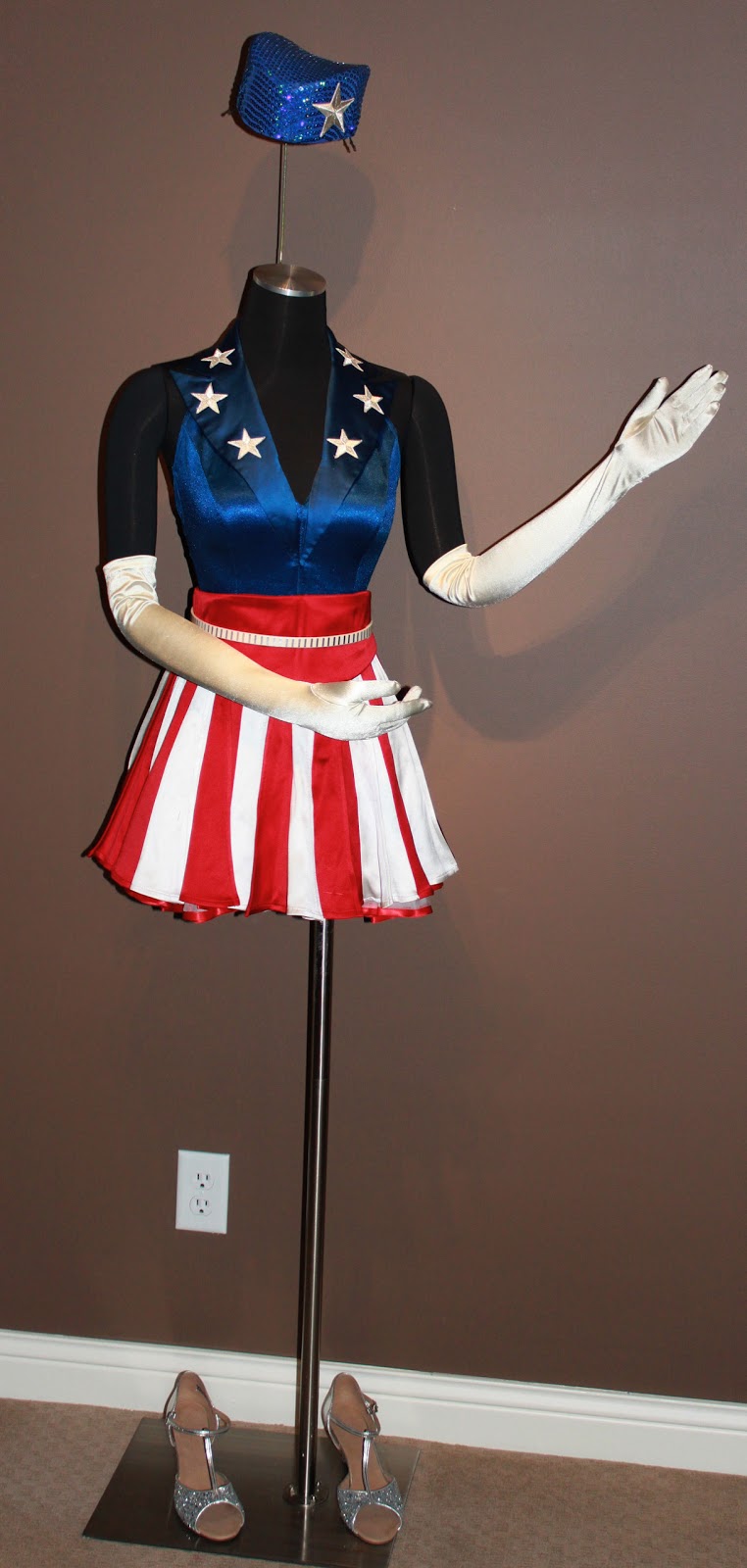 Captain America Costumes Blog: USO Dancing Girl Costume