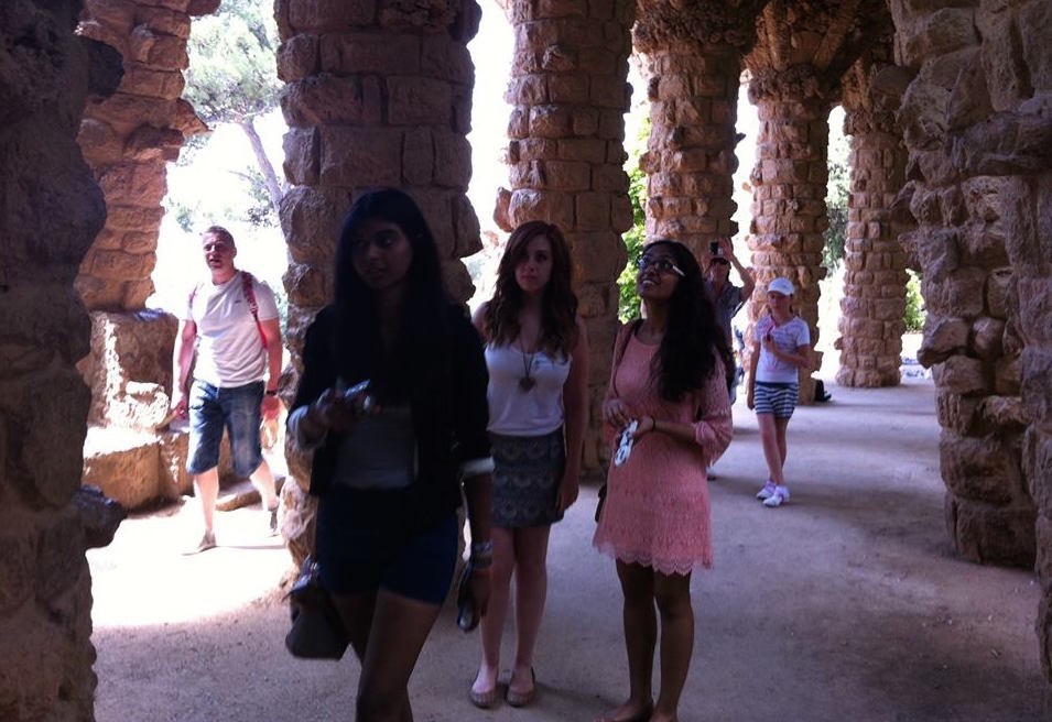 How to Survive Your First Holiday with Friends - Sophie Rose