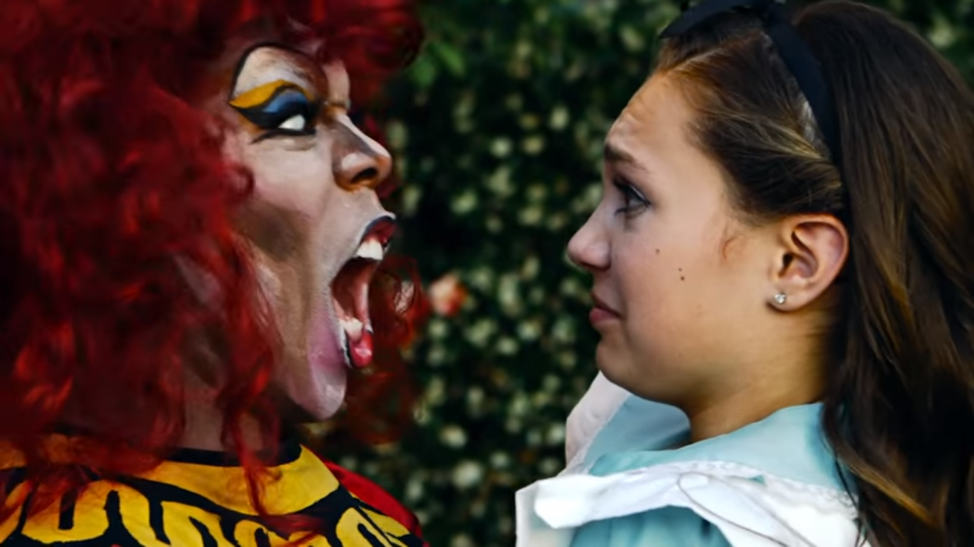 MADDIE ZIEGLER VIRA ALICE NO PAÍS DAS MARAVILHAS DE TODRICK HALL ...