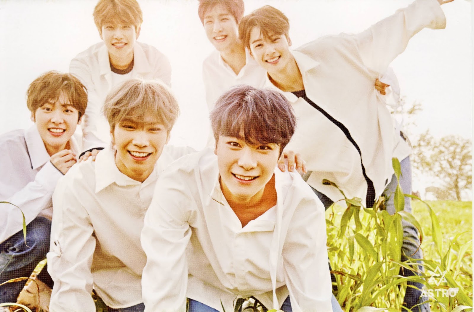 kpop scans: ASTRO - Dream part two wind version group postcard