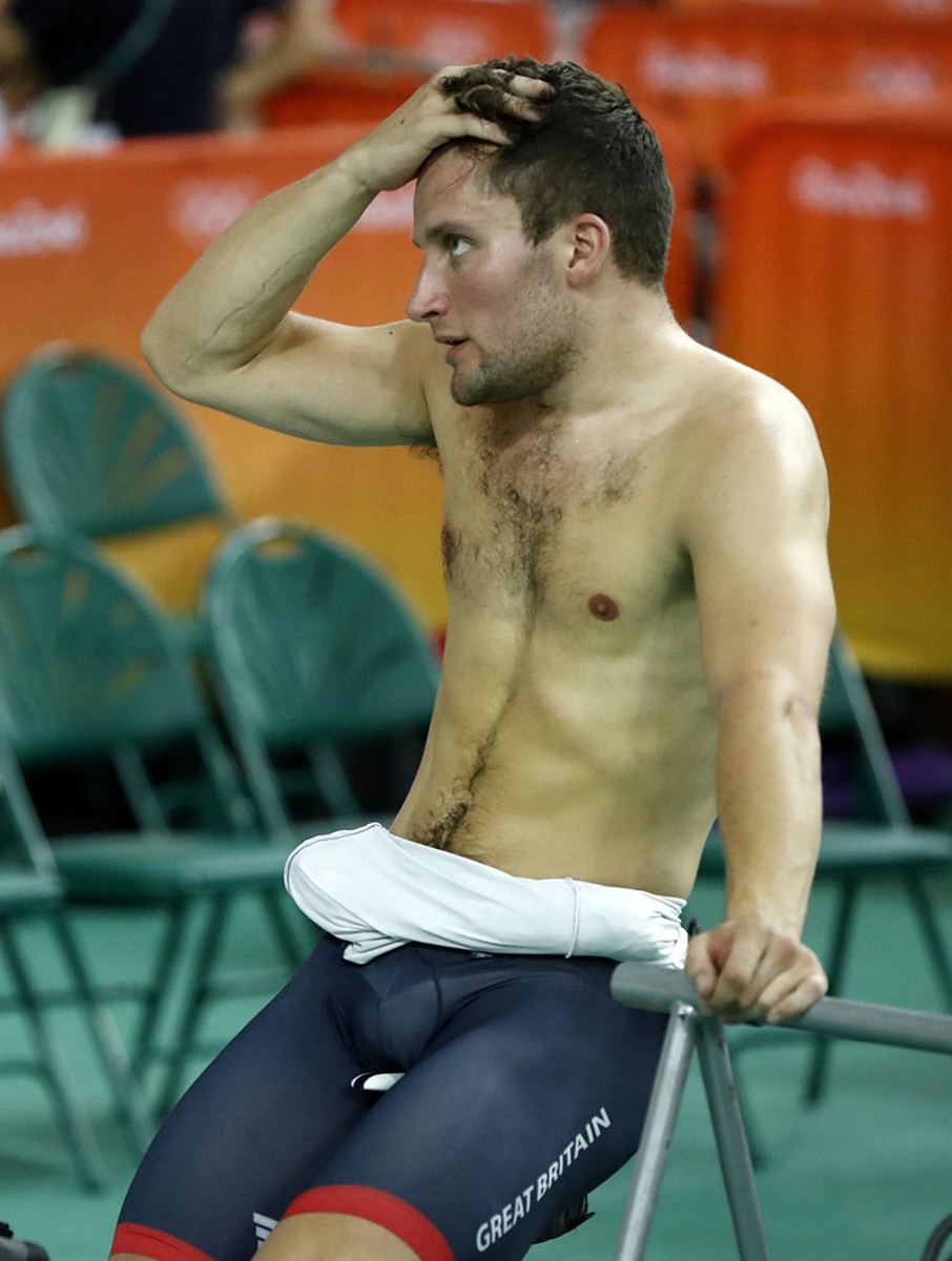 WE LOVE HOT GUYS: Callum Skinner