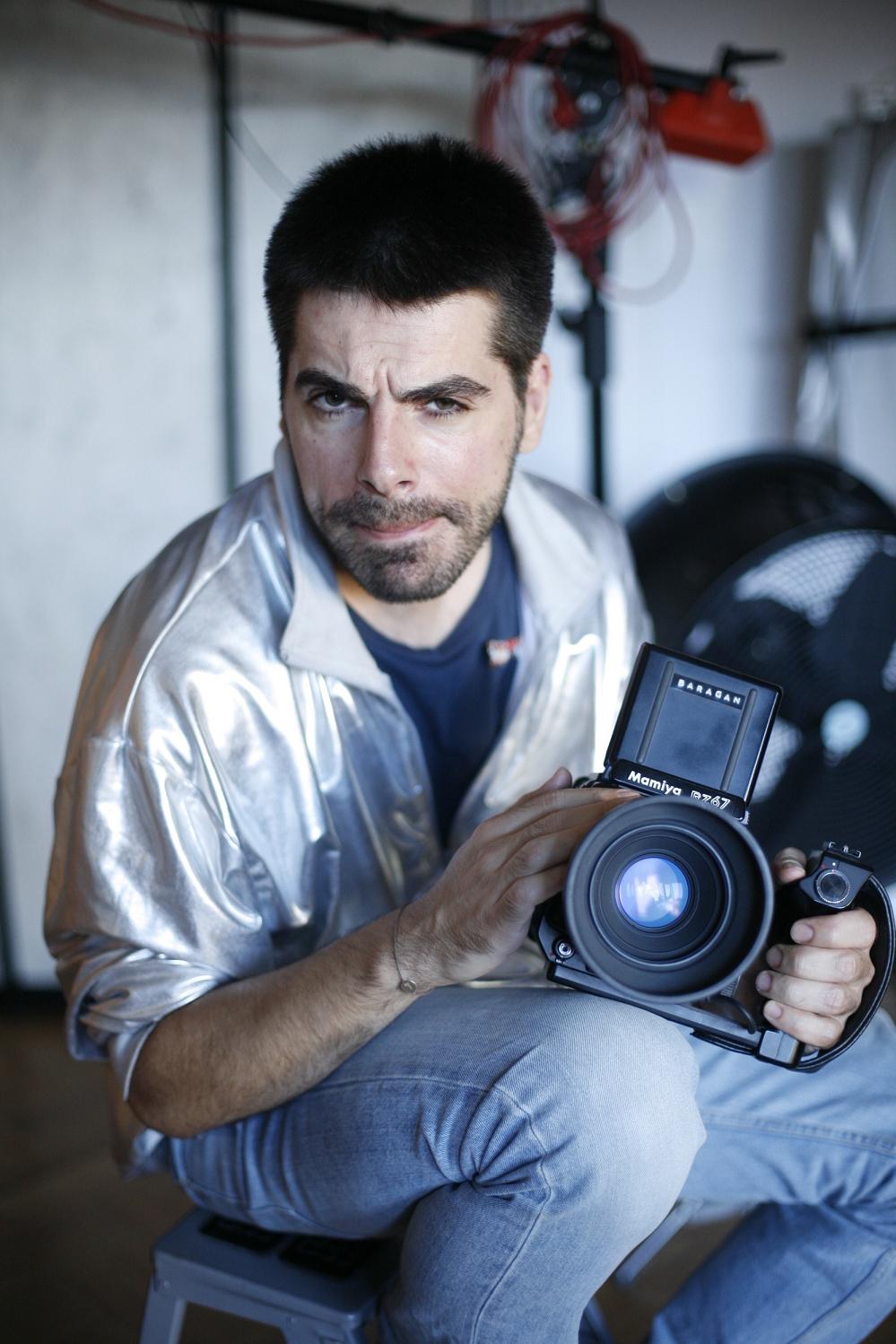 a life...: Cine ... mea e Maurice Munteanu?