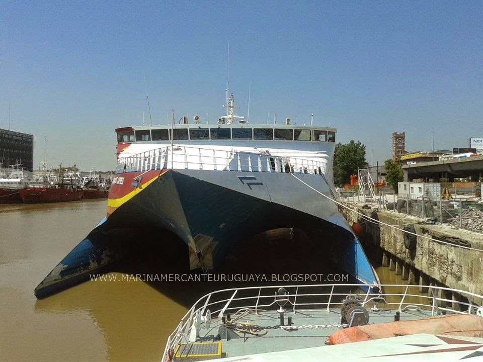 MARINA MERCANTE URUGUAYA: Atlantic Express, Colonia Express 2015