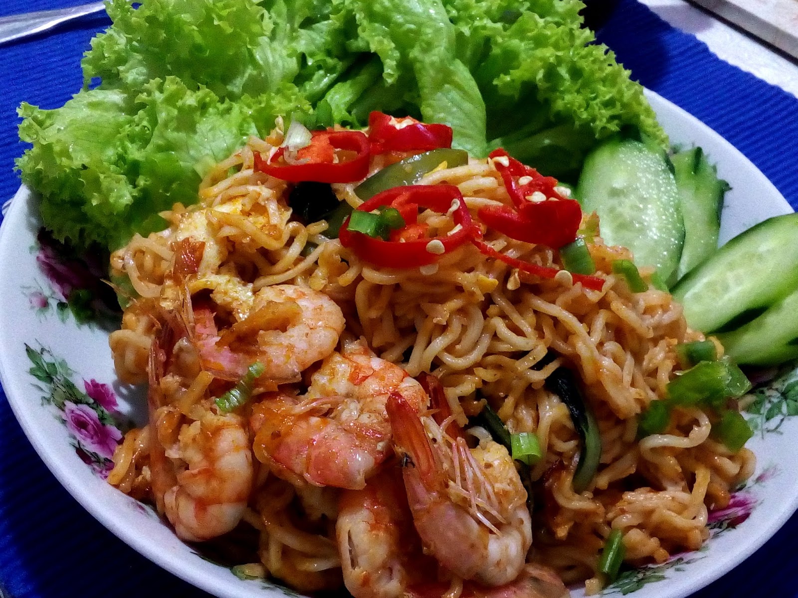 SurayaMSyed: Maggi Goreng Udang