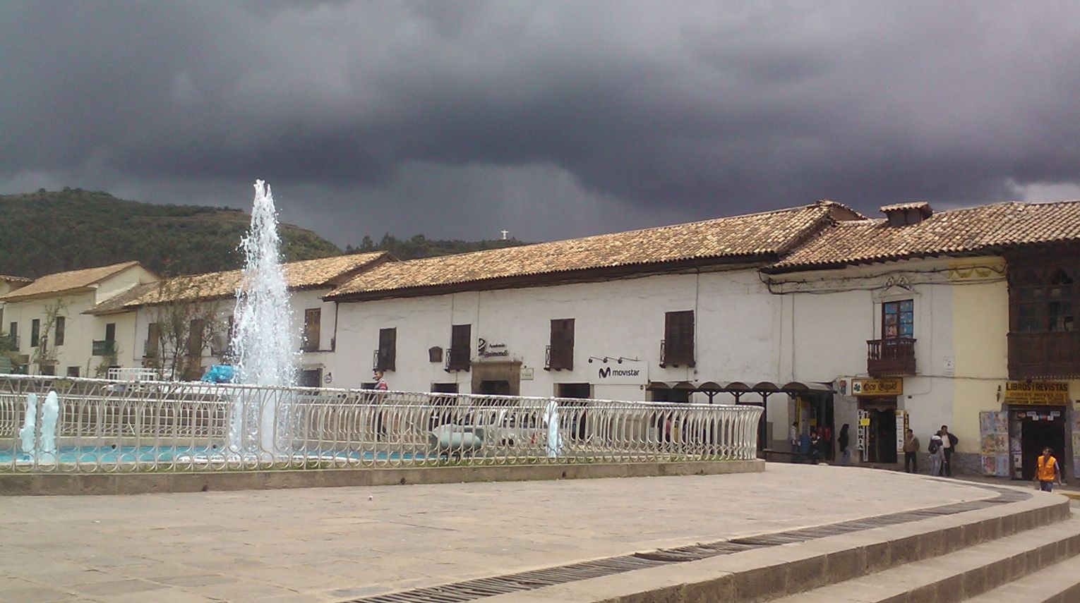 PARIS, GARE CENTRALE: AF483 - 1er janvier : Picchu or not Picchu