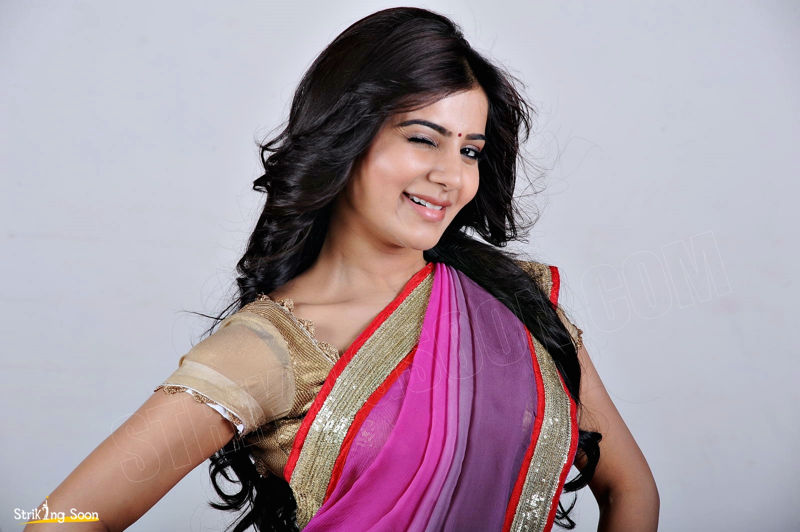 Samantha Half Saree Jabardasth