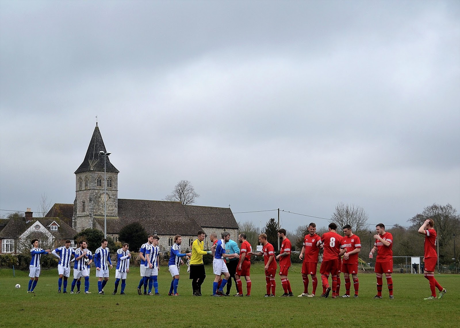 Hopping Around Hampshire: Overton United v Paulsgrove