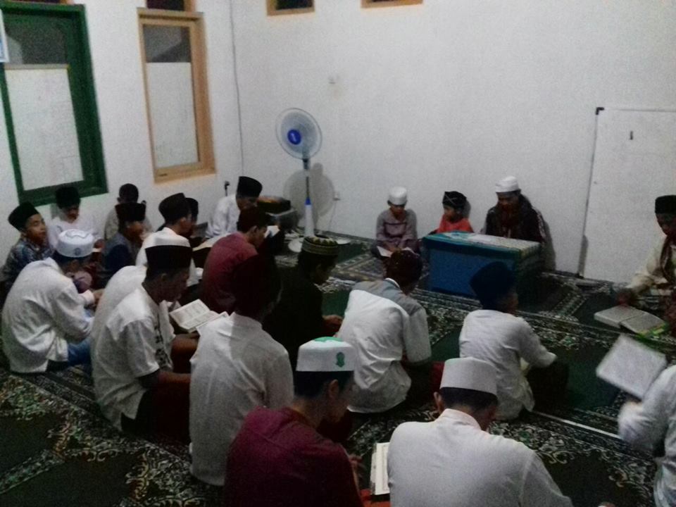 PONDOK PESANTREN AR-ROHMAH
