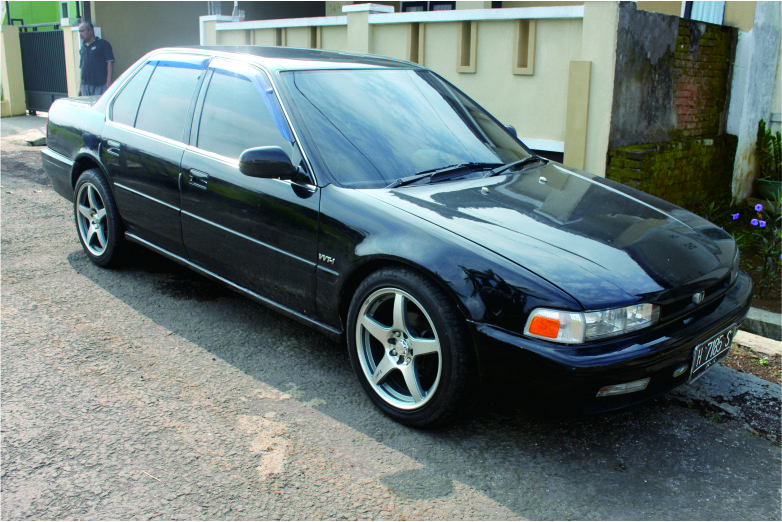 Harga Mobil Honda Maestro Tahun 1990, 1991, 1993 dan 1994 ~ Mr. Zonk Clock