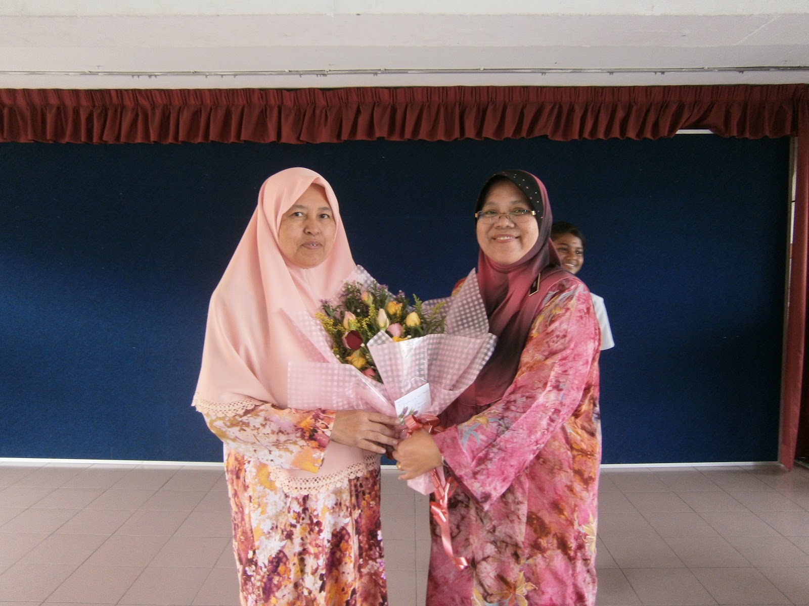 SMK SERI PUTERI IPOH (AEB 2057): Guru Penyayang