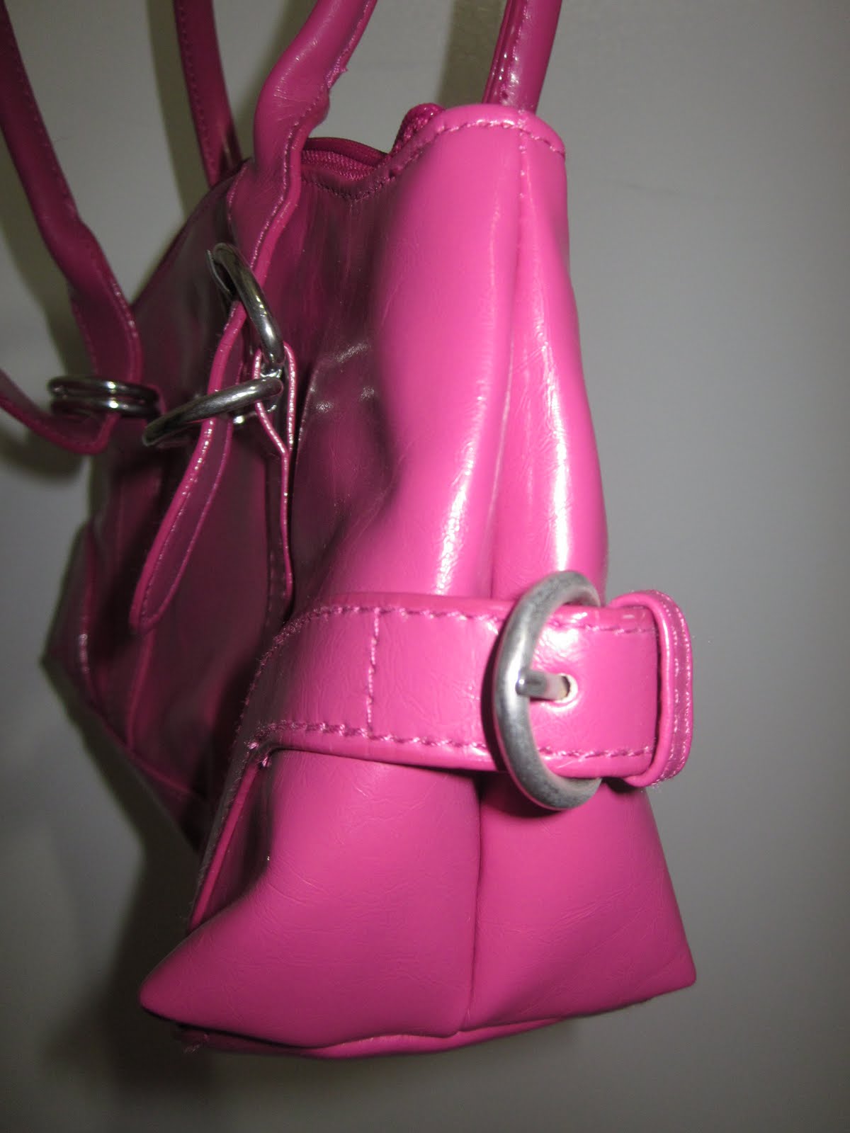 amy & maria's Shop ^__^: Hot Pink Missco Handbag