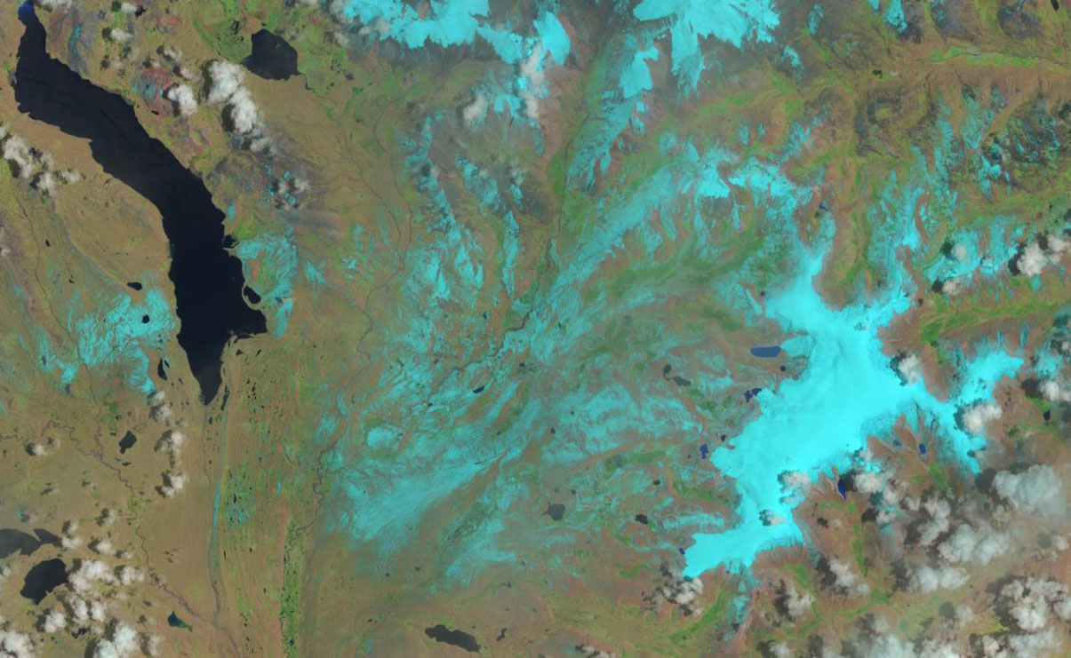 Quelccaya Ice Cap: Accumulation begins for 2016-17