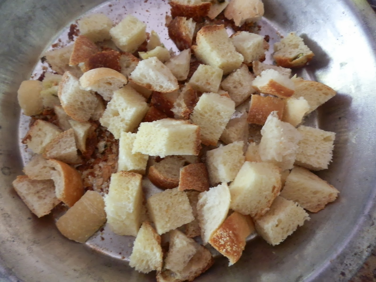A Life Beyond Money: Use It Up: Stale Bread