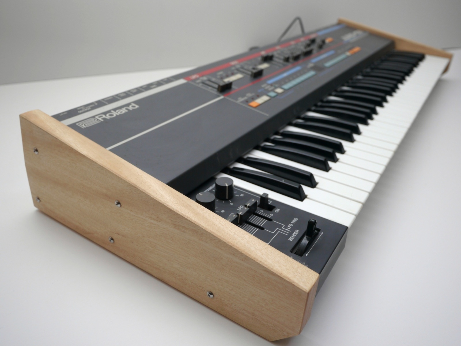 MATRIXSYNTH: Roland Juno-106 SN 491406 with Silver Birch Wood Side Panels