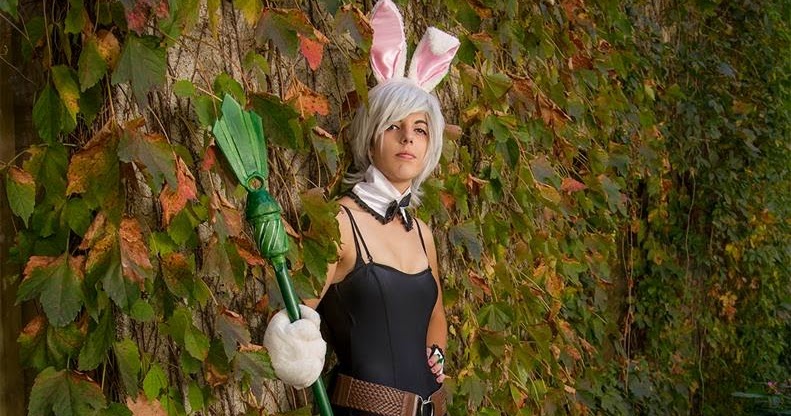 Cosplayers Canada: Battle Bunny Riven by Jennerz Cosplay at Unplugged ...
