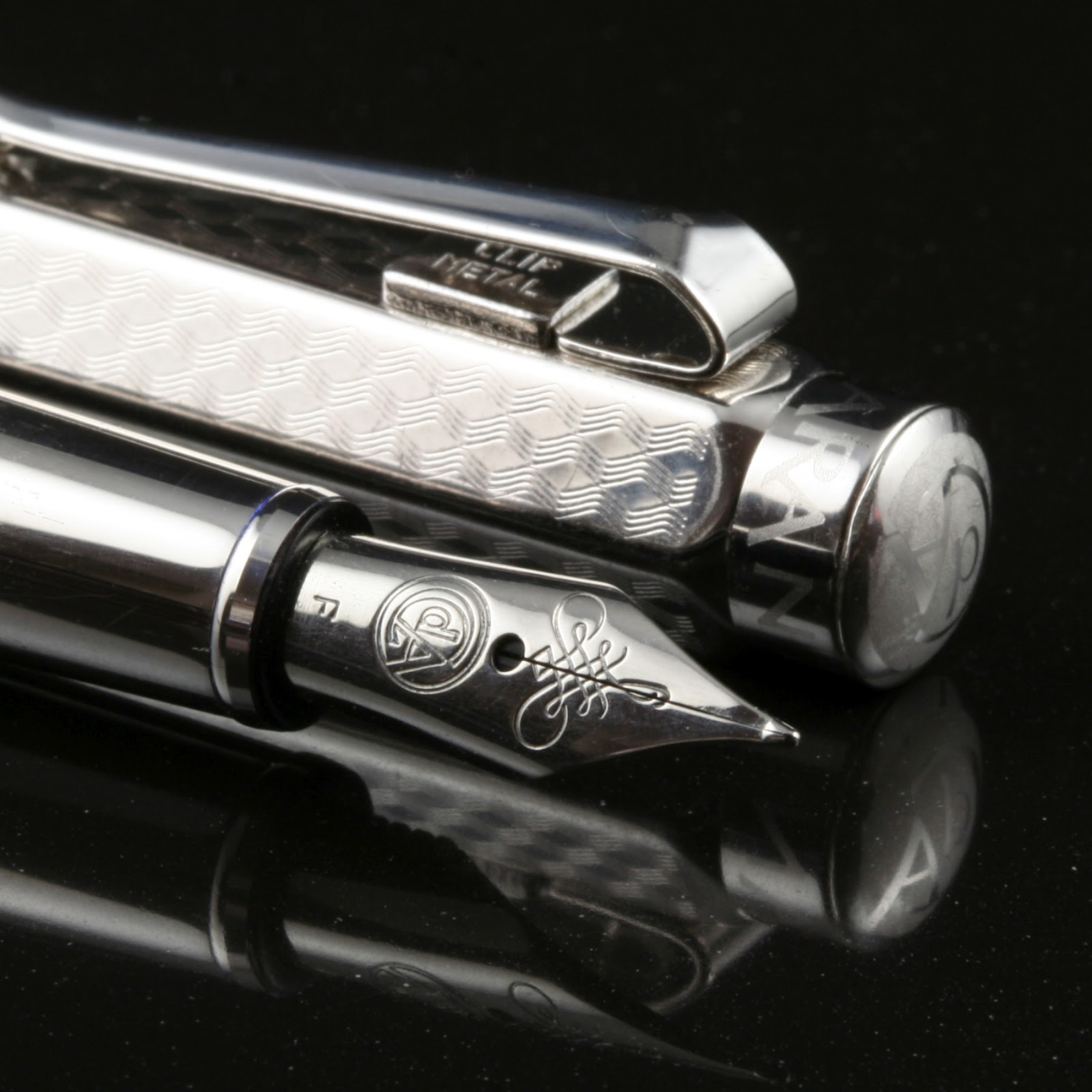 Hepworth Dixon: Caran d'Ache Ecridor Cubrik Fountain Pen
