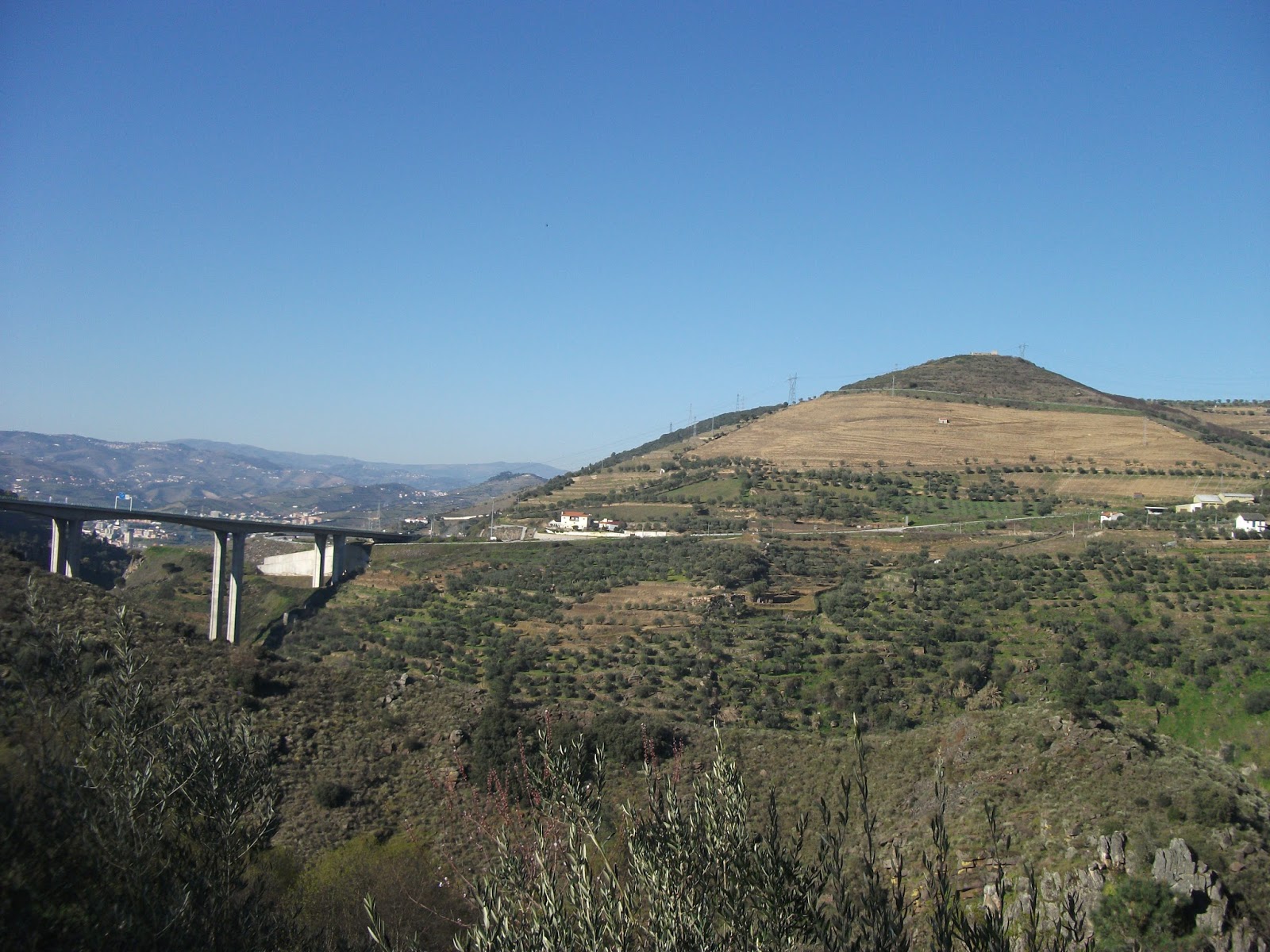 Portugal Cristalino: Percurso Pedestre de Sande e Valdigem - Lamego