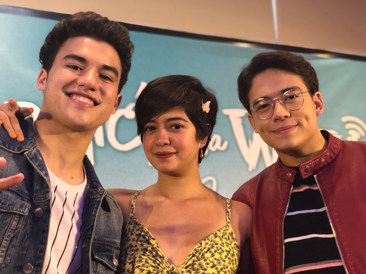 Director Jun Lana's 'Ang Babaeng Allergic Sa WiFi' Is Co-Produced With ...