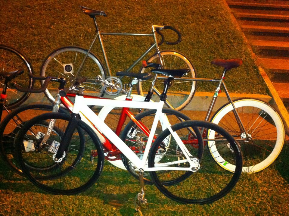 Manila Fixed Gear: Wednesday Night Rides