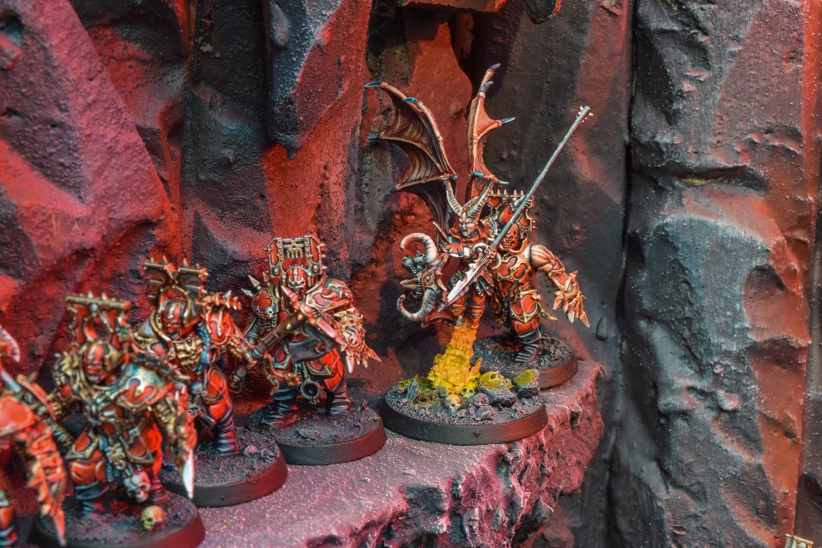 GMM Studios: The Mountain of Mad(ness) - A Khorne AoS Army