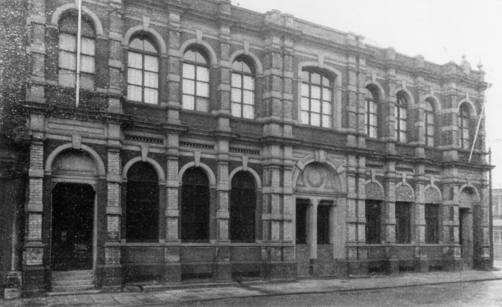 Hull History Centre: The Jewess’s bath on Trippett Street