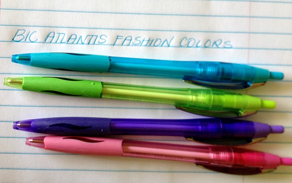 In a lab coat: choosing the best colored pens