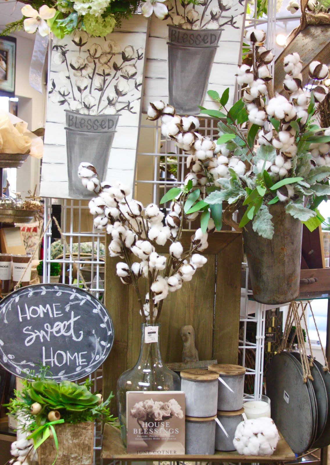 Magnolia Mamas : 7 Home Decor Trends for Spring We Love {And a Giveaway!!!}