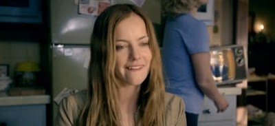 5 Motivos para você ver a 3ª Temporada de Raising Hope | Seriáticos ...