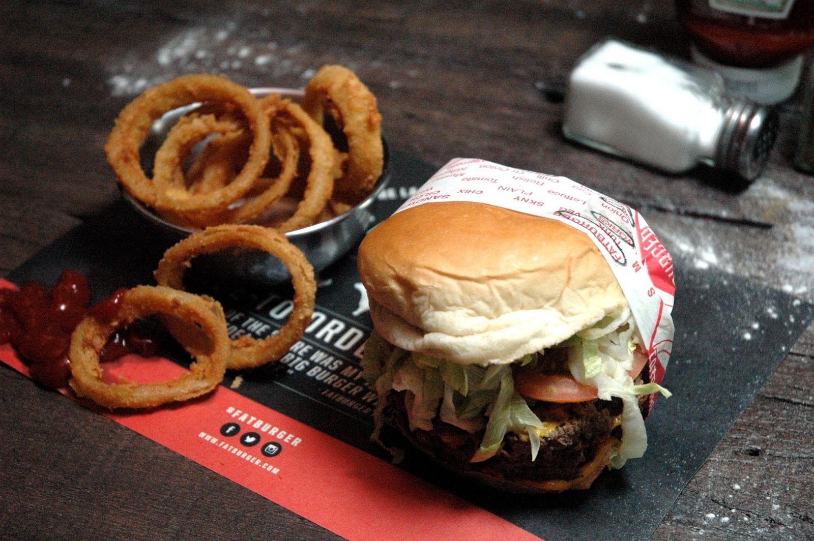 DUDE FOR FOOD: Fatburger: The Last Great Hamburger Stand Opens in Manila
