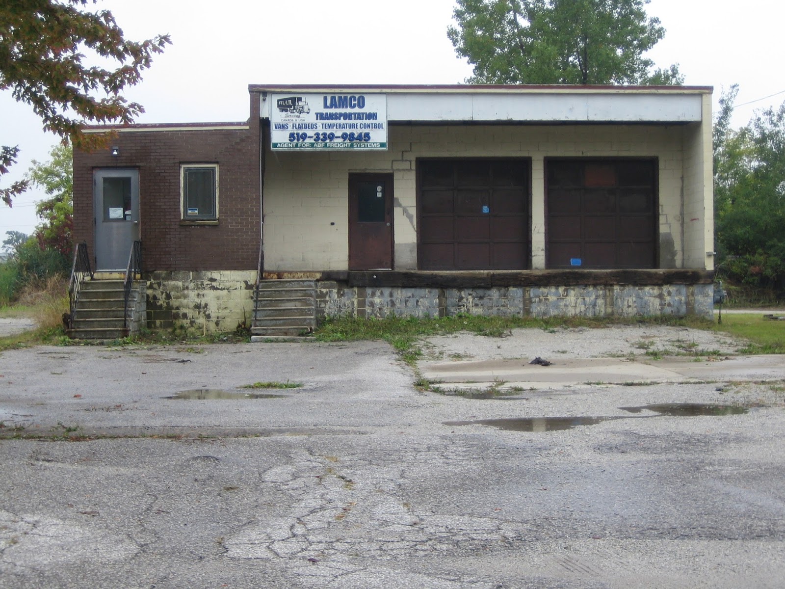 JSSX Railway: Lamco Transportation building