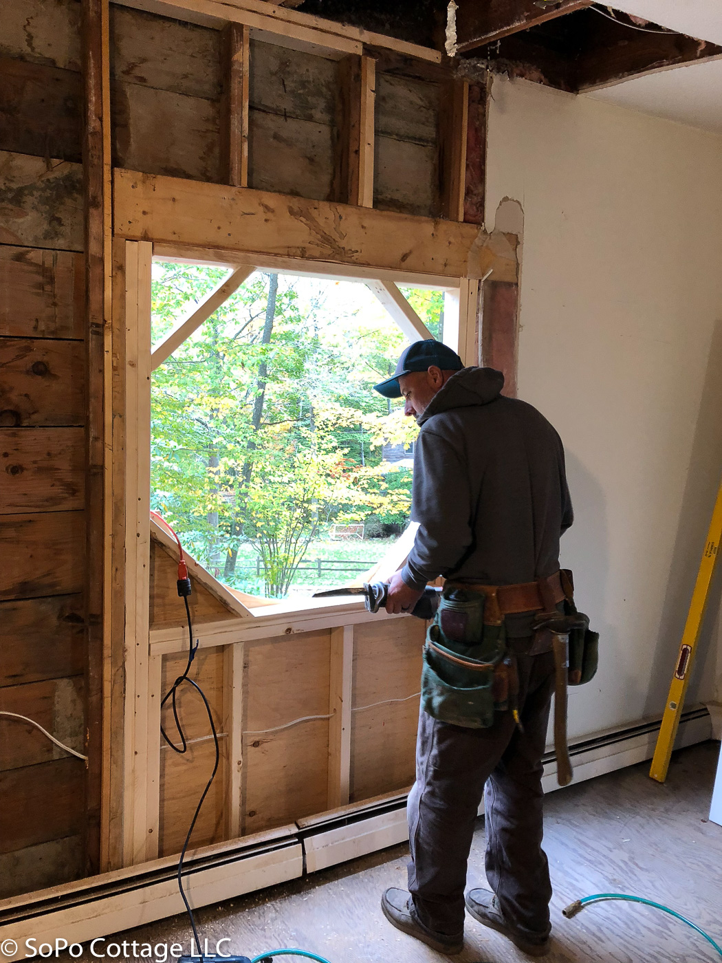SoPo Cottage: For the Love of a Bubble Window - But Don't Try This at Home