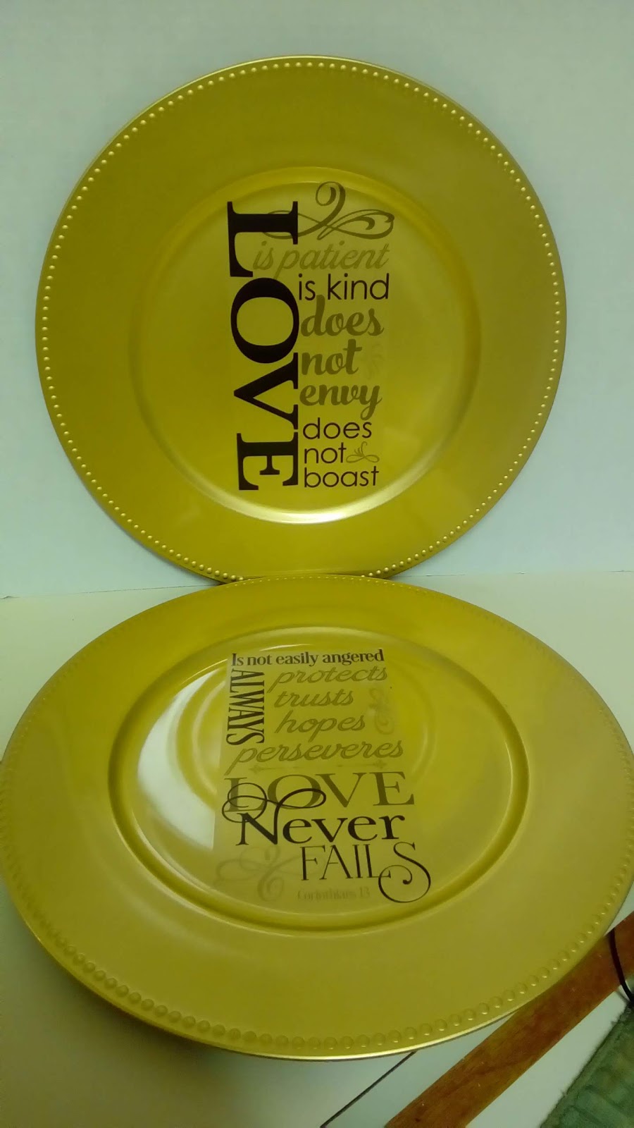 Sandy's Left-handed Crafts