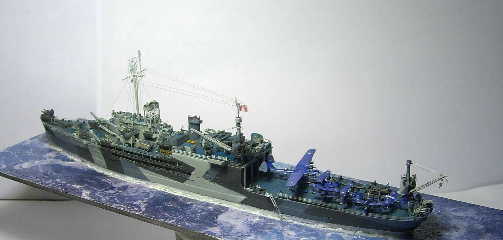 The Mad Hamster's Modelling: USS Currituck