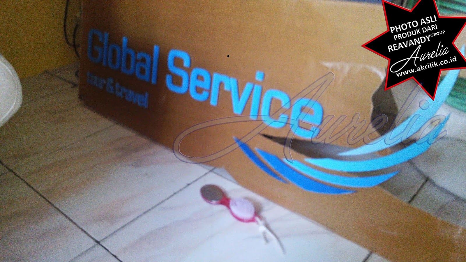 tempat brosur jual frame akrilik frame poster kotak saran plang nama ...