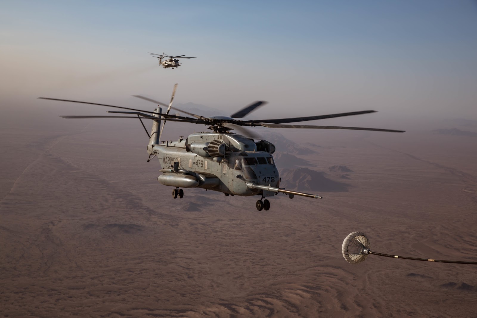 SNAFU!: CH-53 Super Stallions conduct aerial refuel....pics by Lance ...
