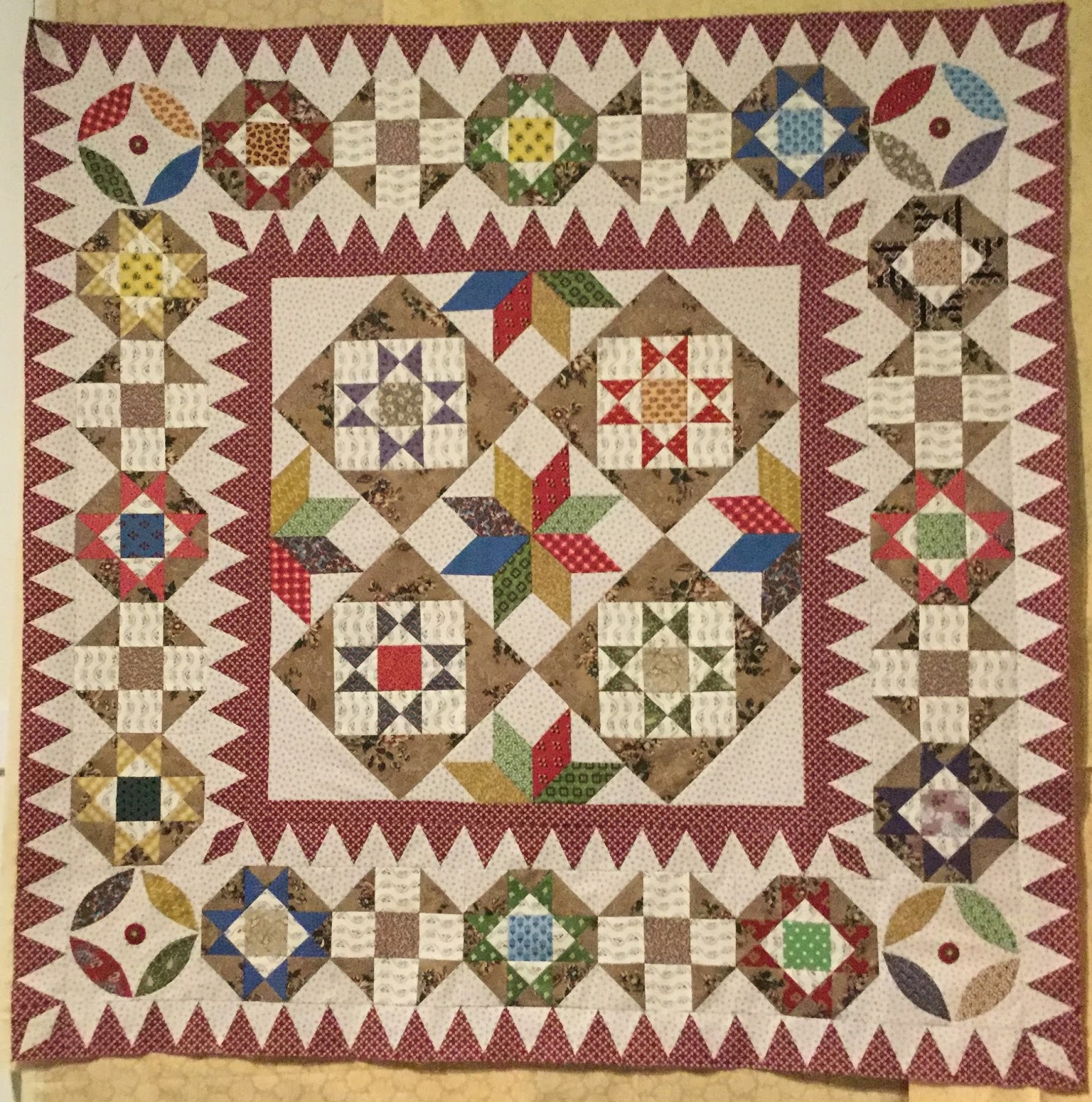 Dorothy's threads of life: Sawtooth Borders