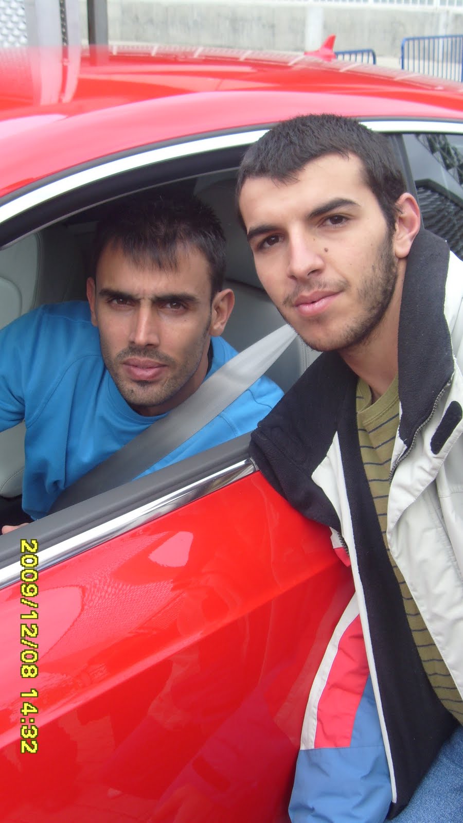 Daniel - Fotos Con Famosos : 08/15/11