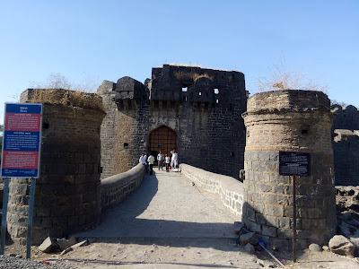 Paranda Fort in Osmanabad district in Maharashtra | The journey of a ...