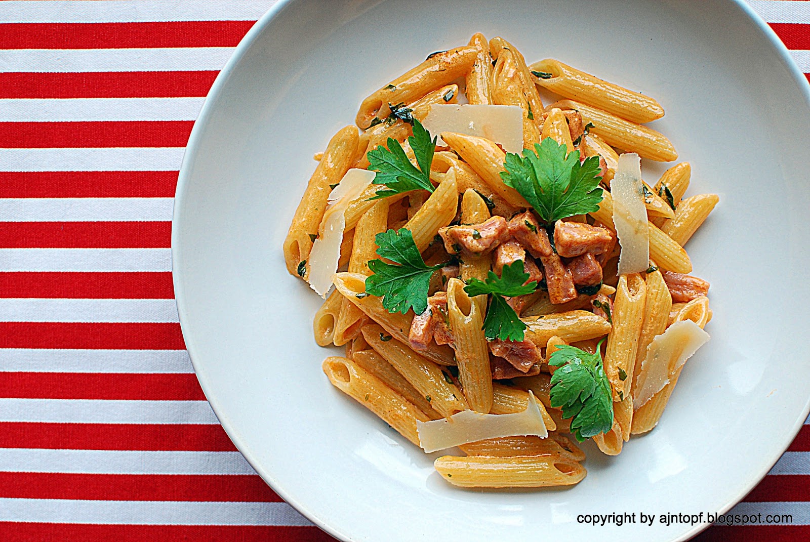 eintopf: penne rigate w wódce (penne rigate alla vodka)