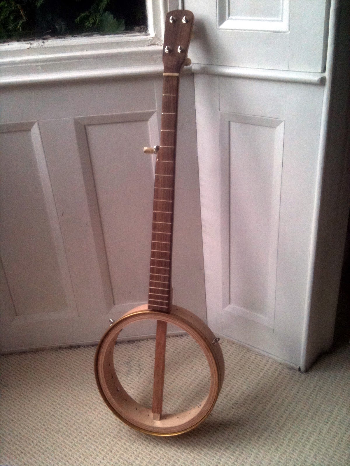 Northern Banjo Boy: Make Your Own Banjo Part 6