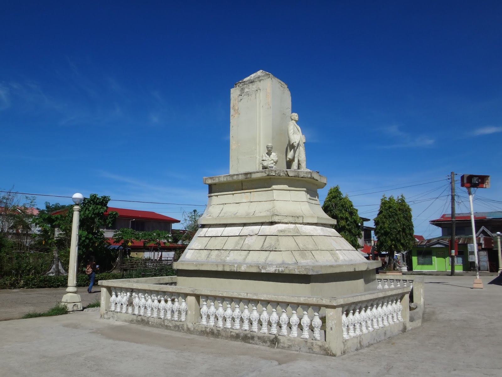 FROM THE UNDERSIDE OF HISTORY: A BRIEF HISTORY ON THE ORIGINS OF ...