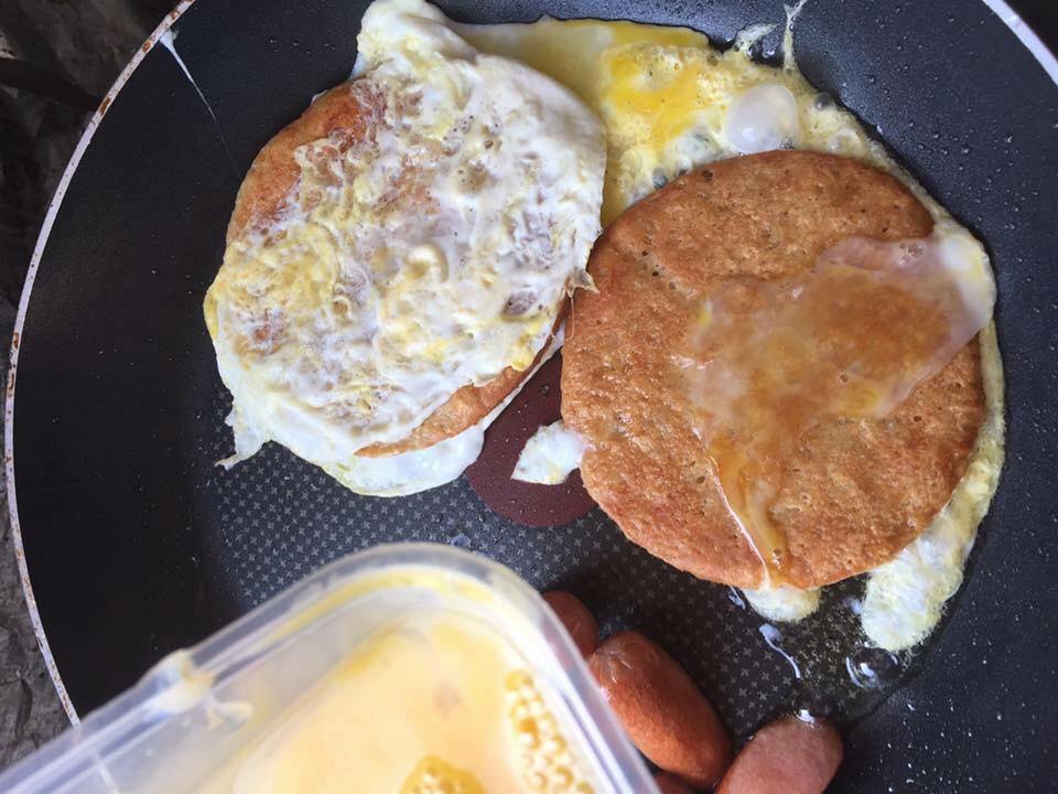 RESEPI SANDWICH BURGER SIMPLE DAN SEDAP!