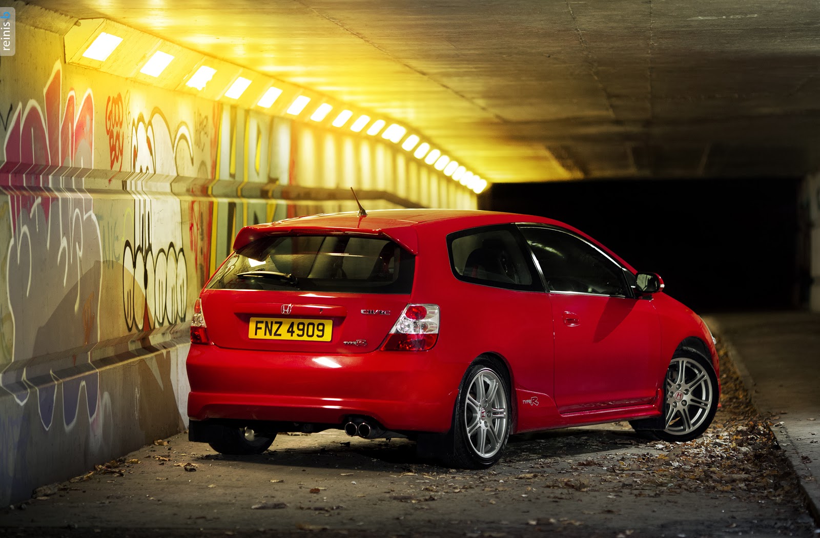 Reinis Babrovskis Photography: The Type-R story