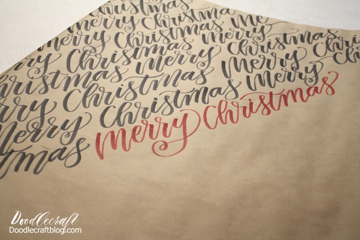 Hand Lettering Merry Christmas on Kraft Paper: Creative Gift Wrapping!