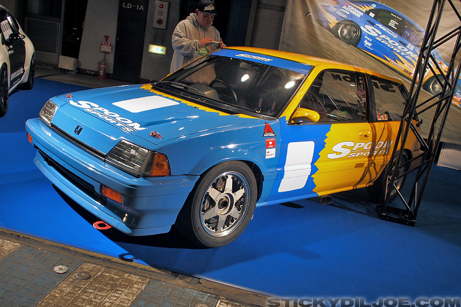 .: City lights and EF9'S