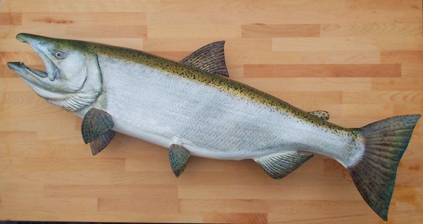 CHARLES WEISS ART: Wood carved Chinook Salmon