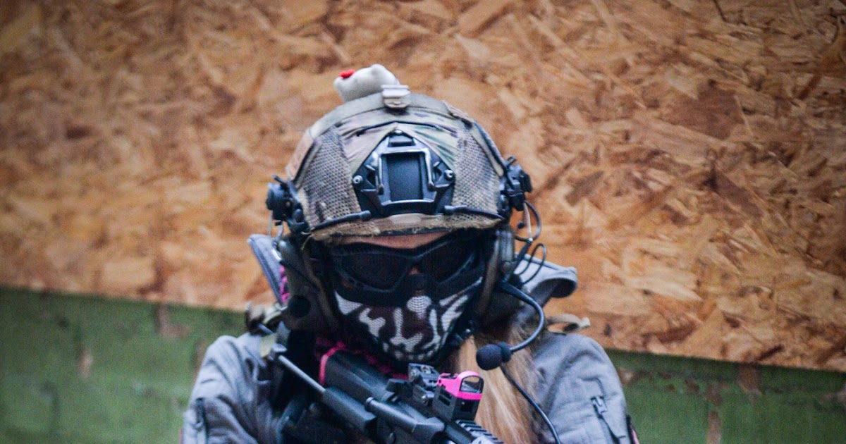 LADIES AIRSOFT KIT - TACTICAL TROUSERS! - Femme Fatale Airsoft